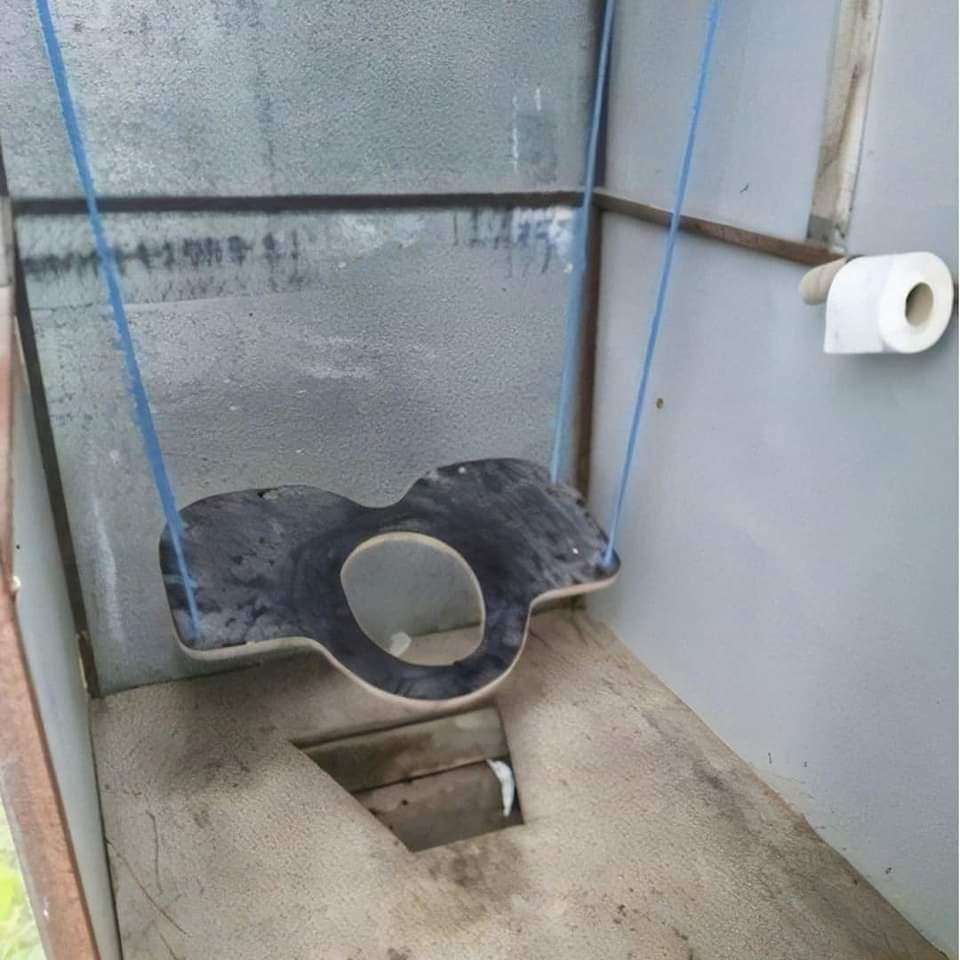 WC post de poliție, model 2024 – Clubul de ras.ro